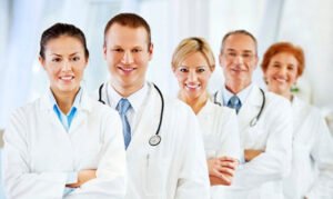 7 Career Tips for Aspiring Medical Professionals - FlyAtn